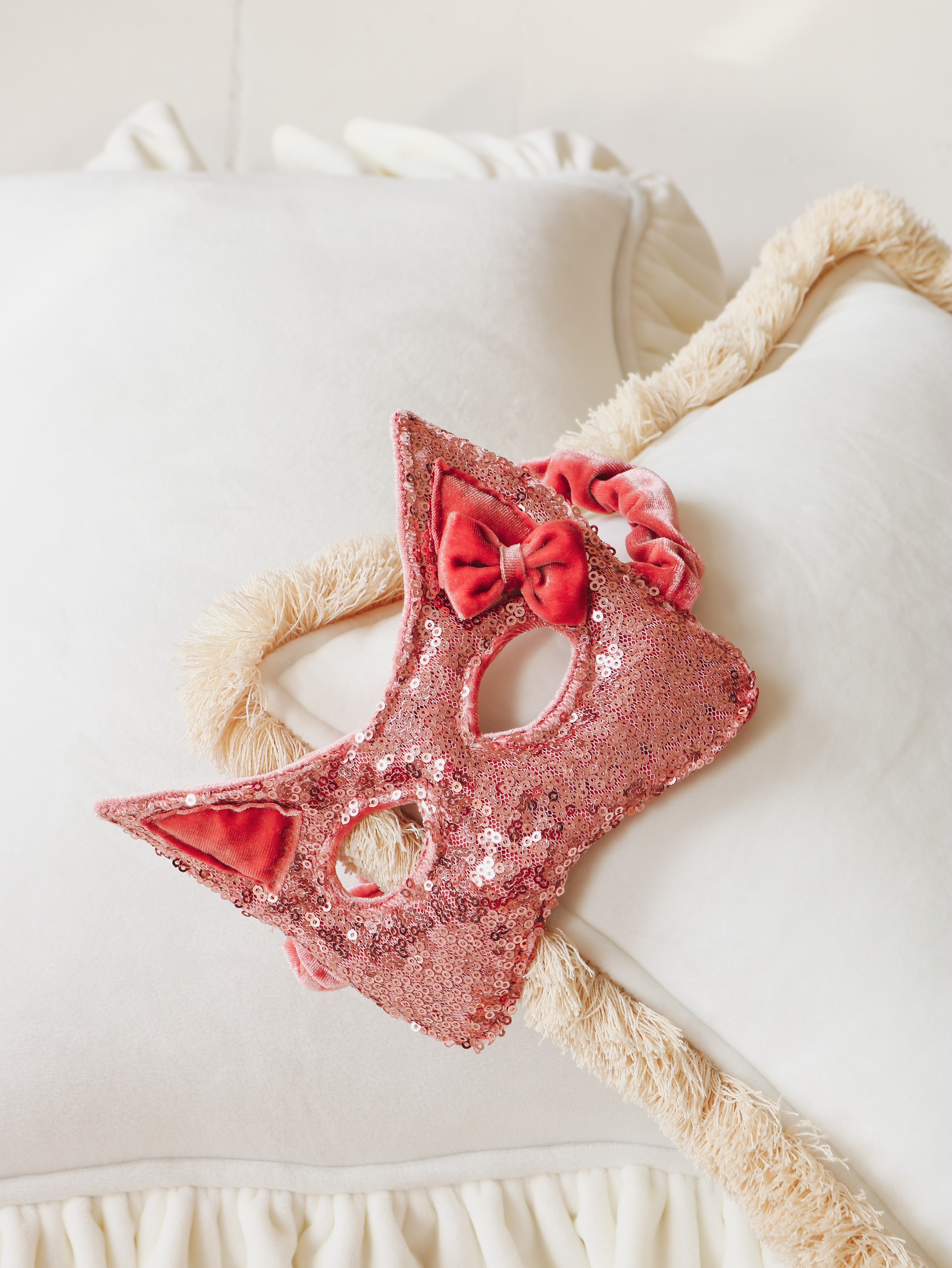 Cat Mask - Pink Sequins | Hertwill