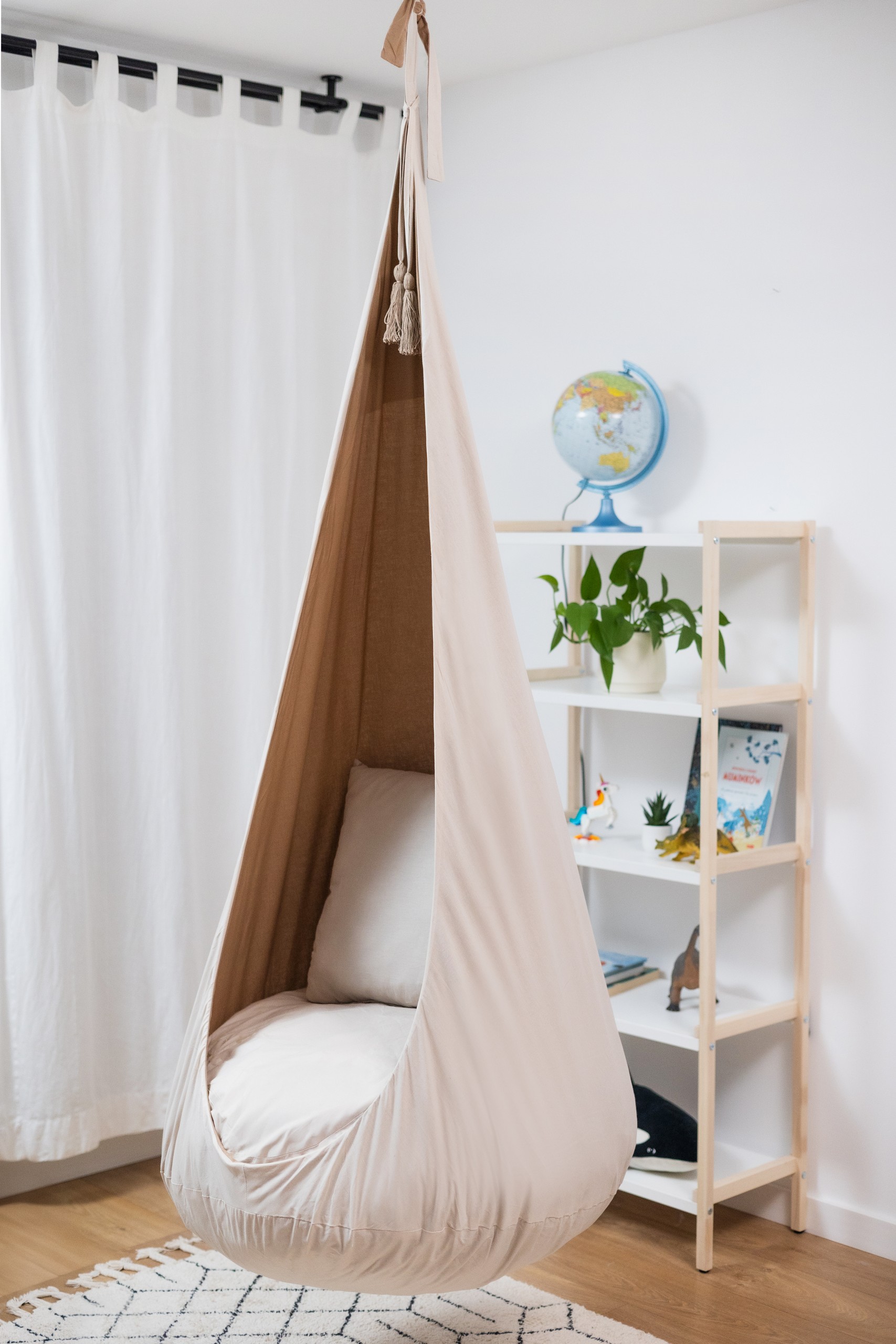 Large Cocoon Hammock "Caramel Marshmallow" | Hertwill