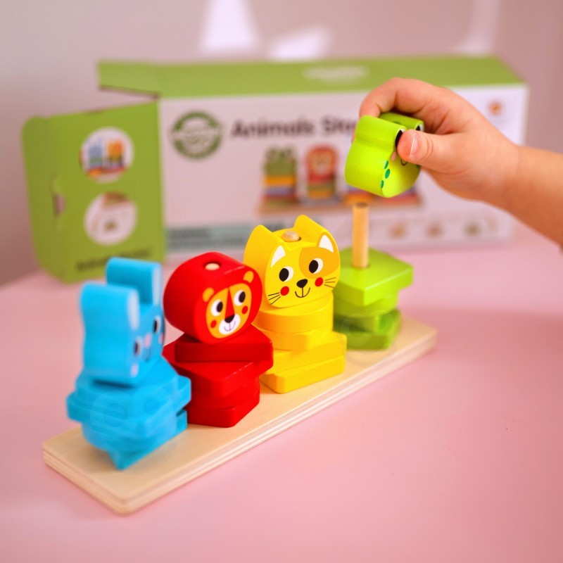 Montessori Puzzle Pyramid With Animals | Hertwill
