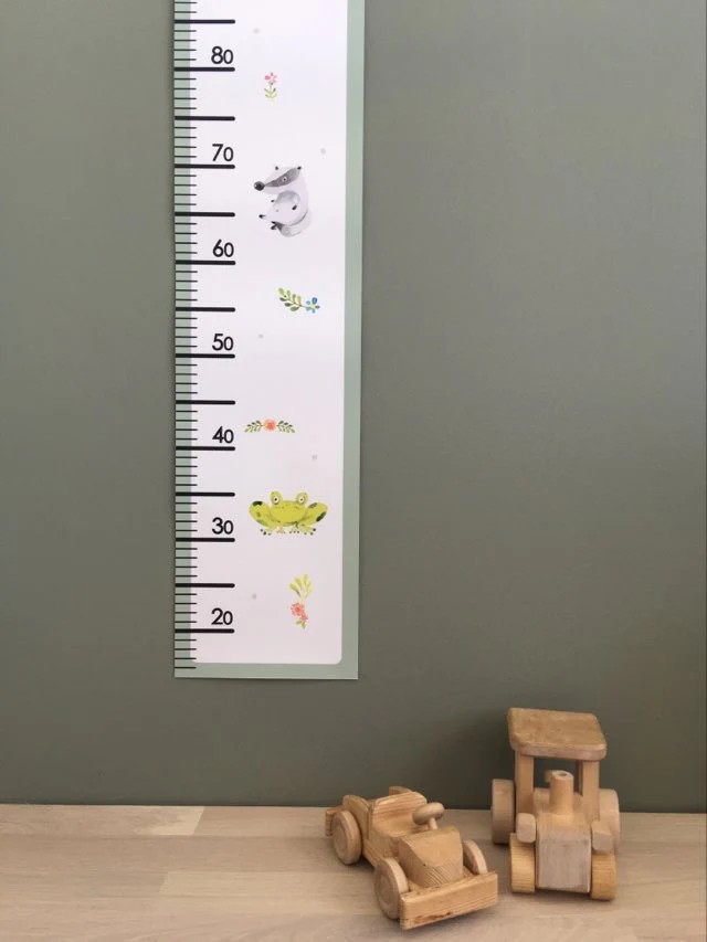 Paper Growth Chart For Kids - Fun Animals | Hertwill