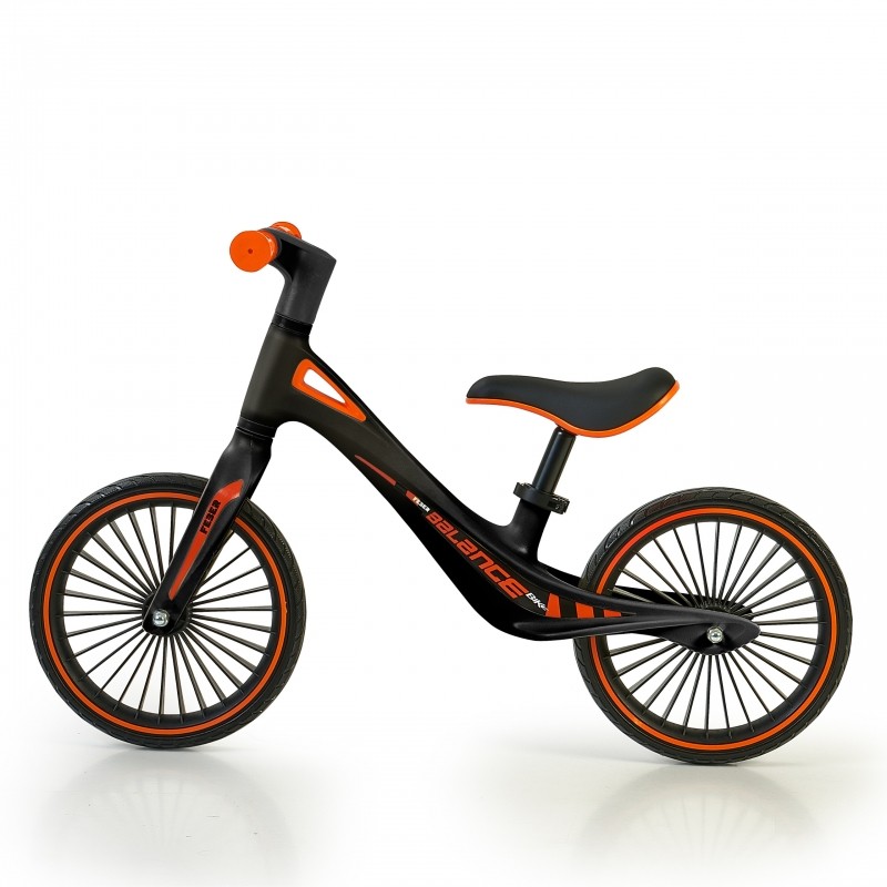 Lightweight Sporty Balance Bike for Toddlers | Hertwill