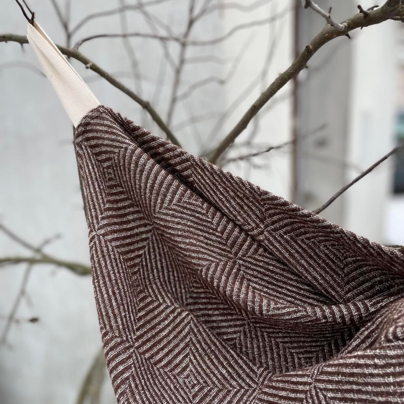 Big Linen Towel - Brown Pattern | Hertwill