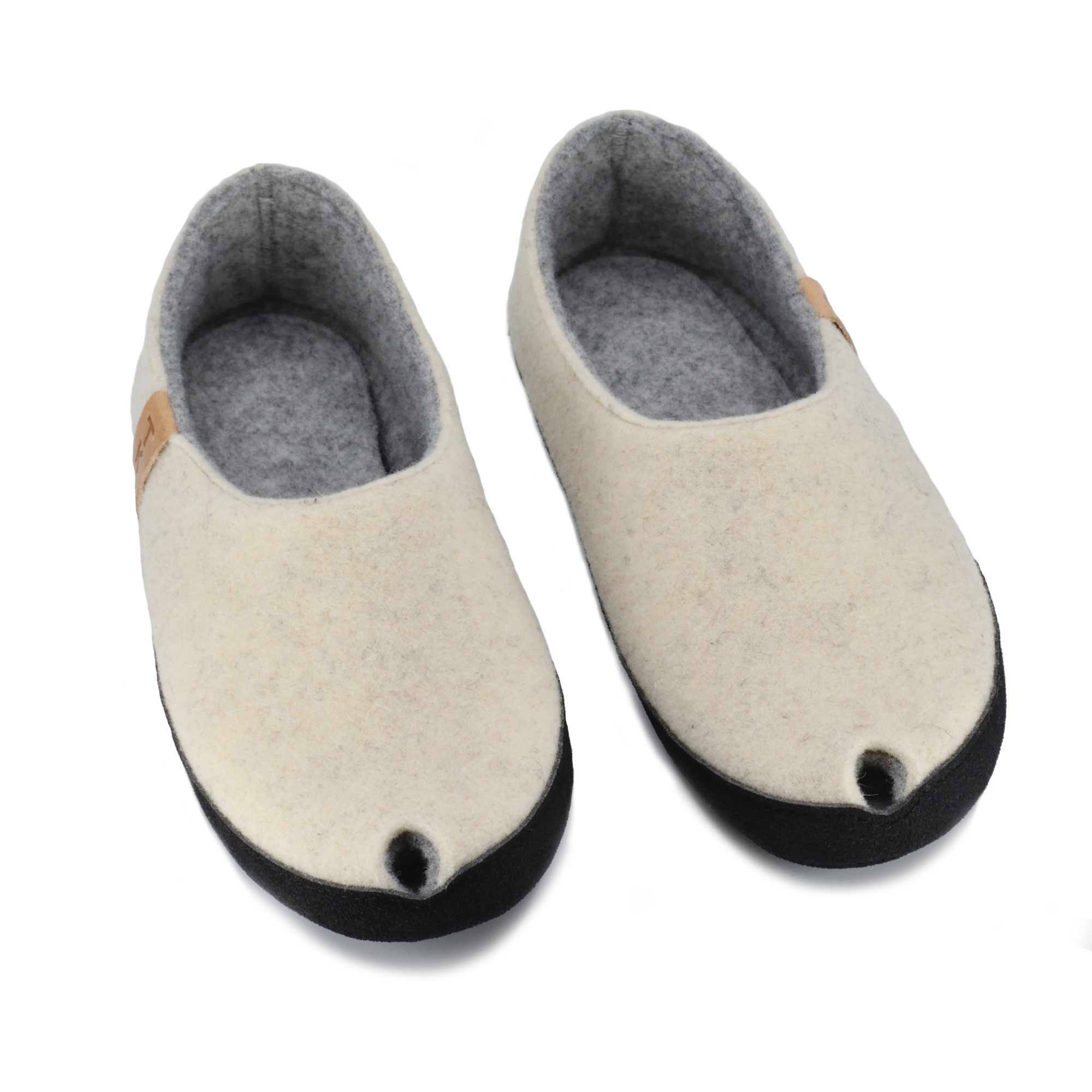 TOKU Budapest Slippers - Natural White | Hertwill
