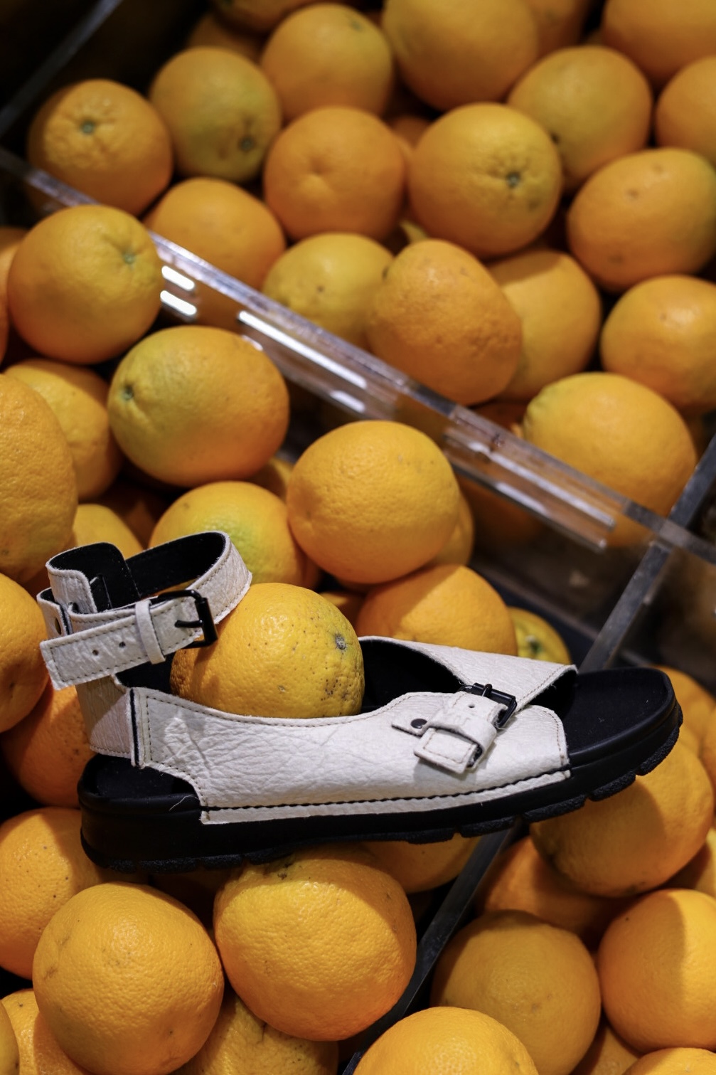 TOKU Athens Vegan Sandals - White | Hertwill